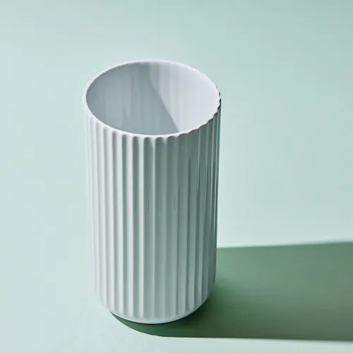 Lyngby Porcelain(リュンビューポーセリン)/Lyngby Vase White H20 | 青山フラワーマーケット｜花束 ...